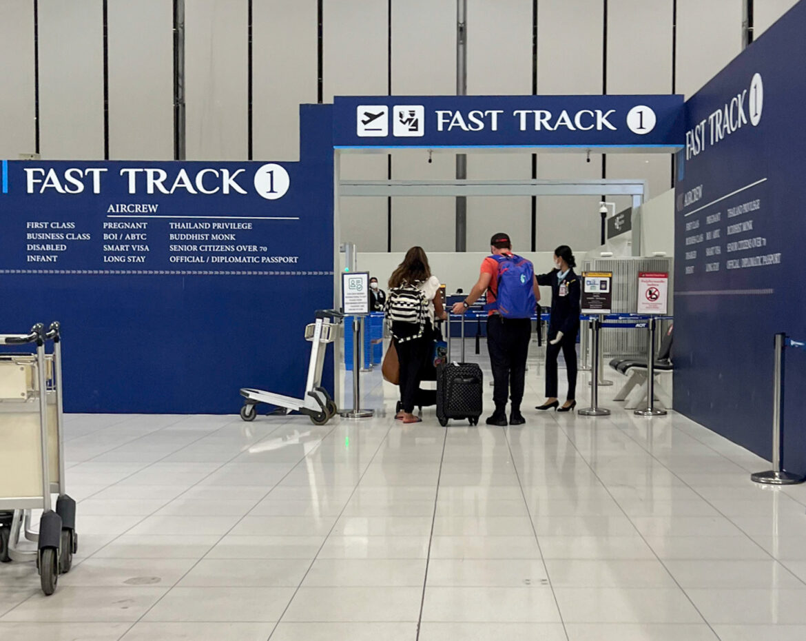 Trip Report: Qatar Airways First Class - Points Miles and Bling