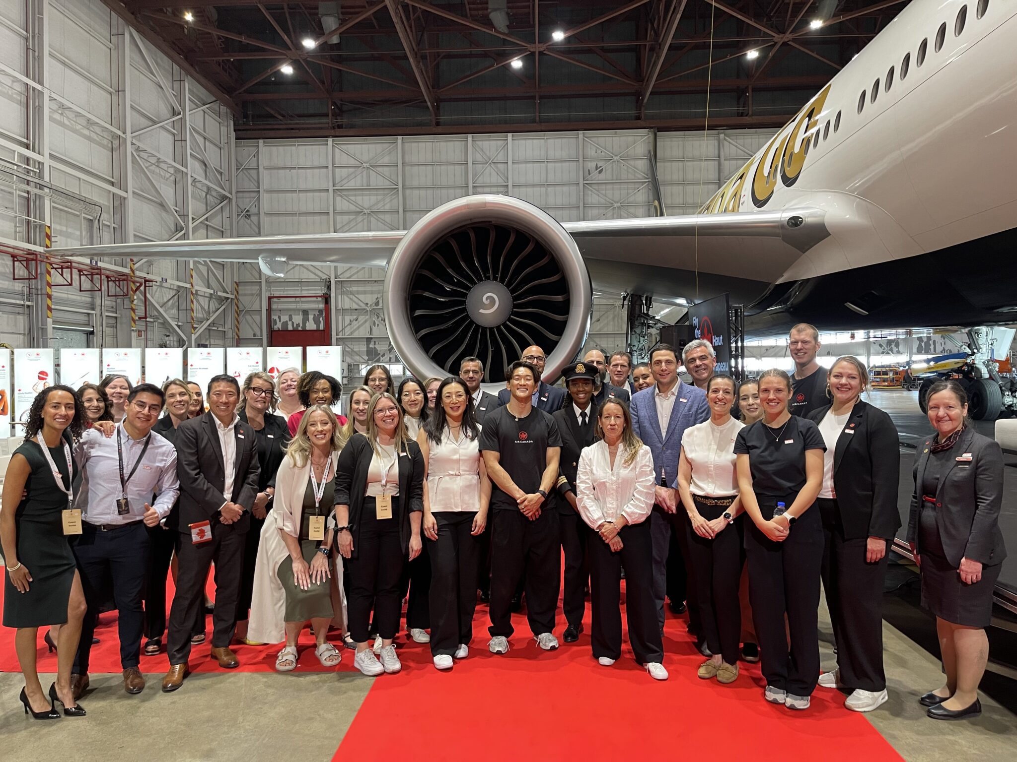 In Photos: Air Canada special aircraft livery for Paris 2024 Olympics ...