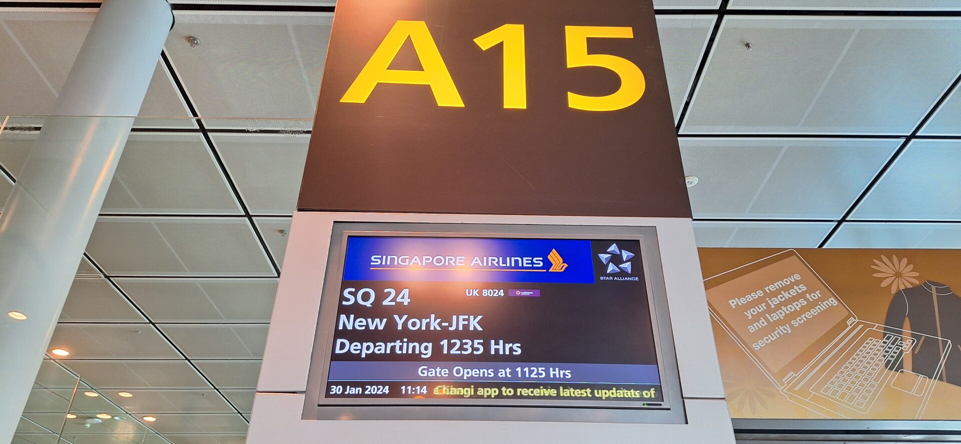 Review: 18 hours on world's longest flight from SIN to JFK - Points ...