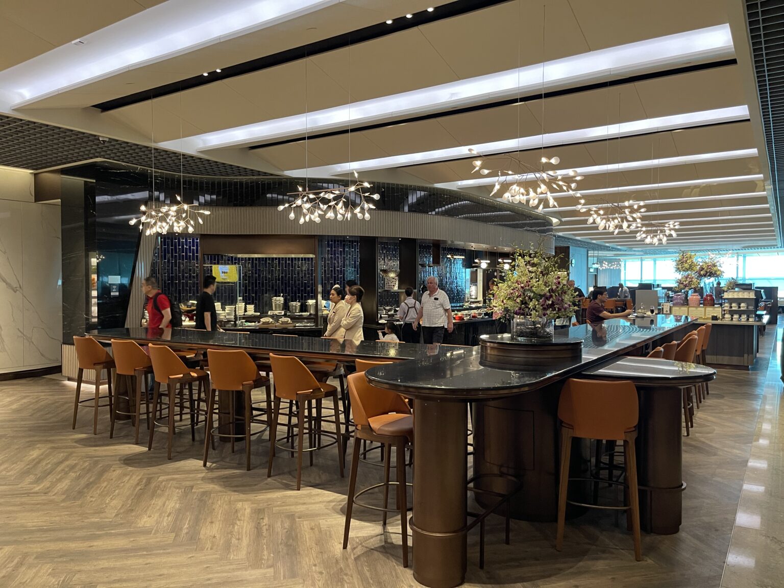 Review: Singapore Airlines SilverKris Business Class Lounge T3 (SIN ...